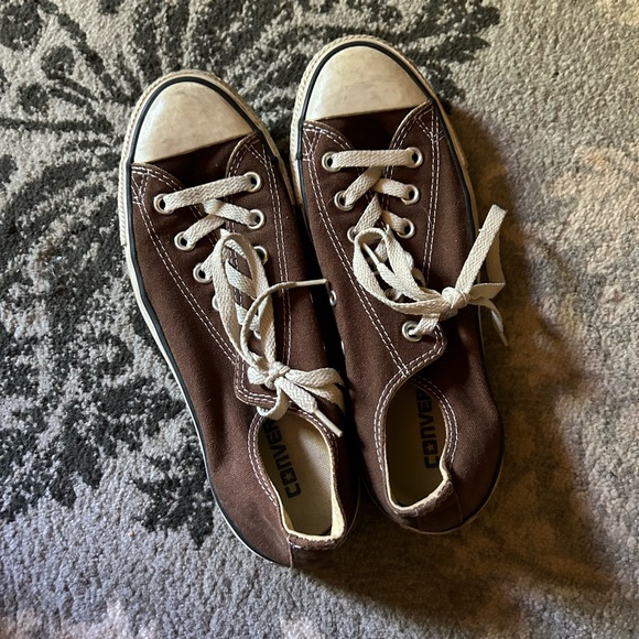 Converse | Shoes | Brown Low Rise Converse Womens Size 8 Us6 Uk | Poshmark